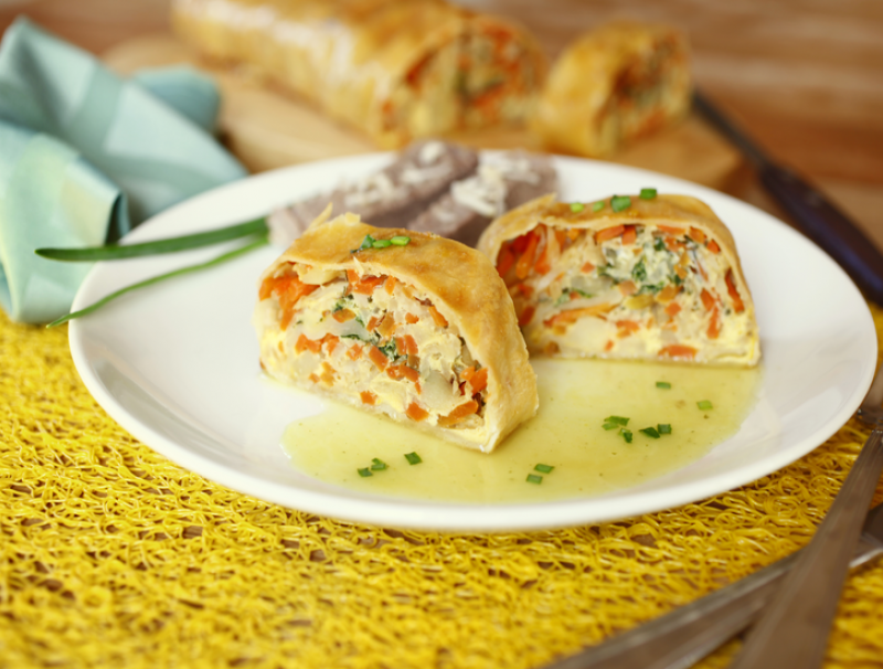Karotten-Sellerie-Strudel » herzhafte Gerichte & Speisen